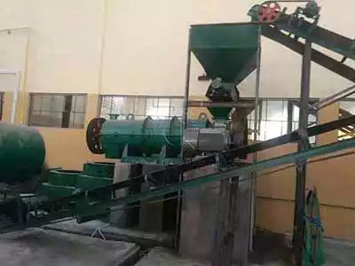 Organic Fertilizer Granulator-Fertilizer granule making machine supplier
