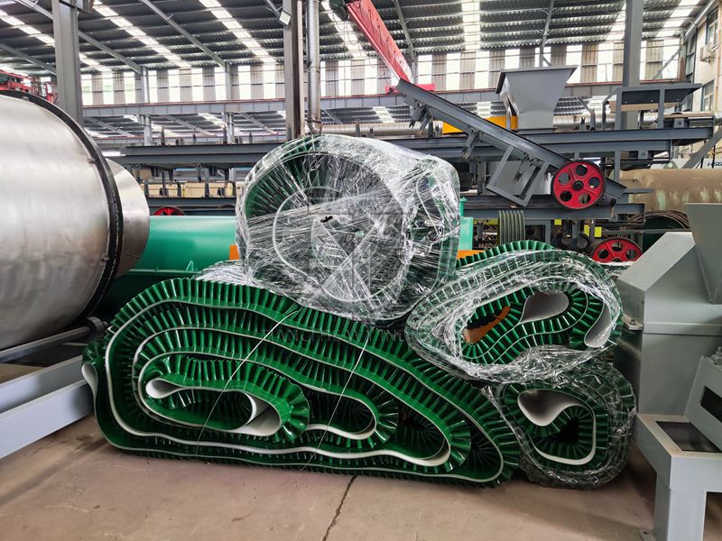 Large angle belt conveyor - Zhengzhou Tianci Heavy Industry Machinery ...